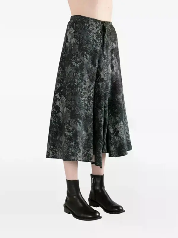 Y’s Abstract Print Asymmetric Hem Trousers