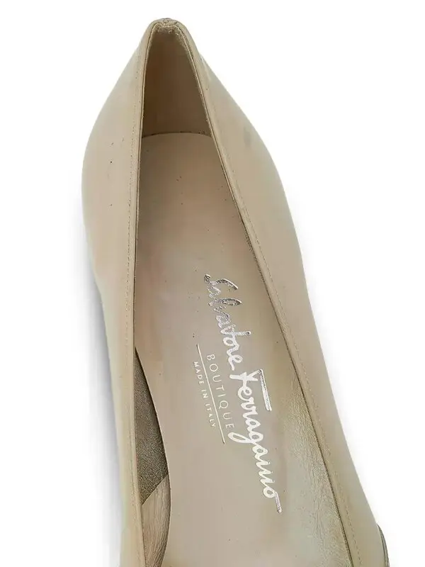 FERRAGAMO Logo-plaque Block Heel Pumps