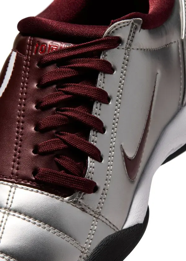 Nike Total90 Lace-up Sneakers