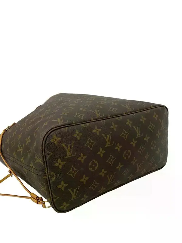 LOUIS VUITTON Monogram Neverfull Mm Tote Bag - Brown