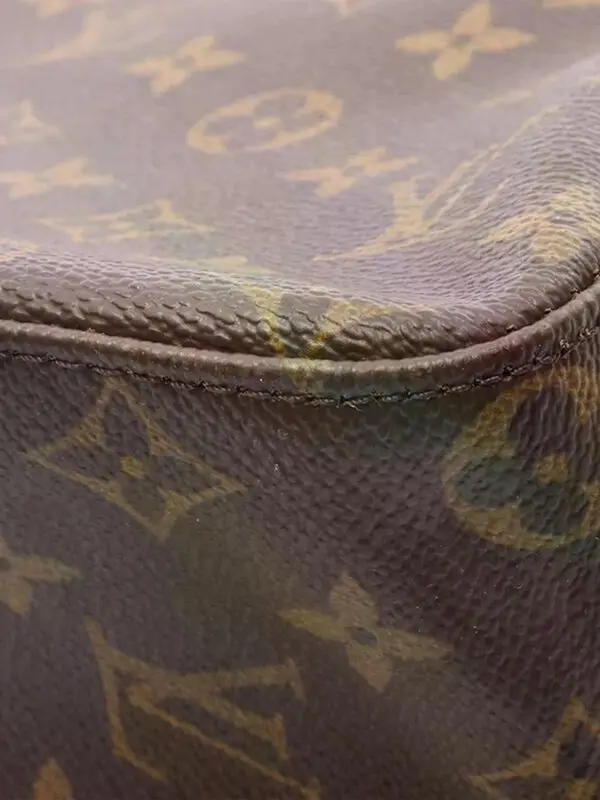 LOUIS VUITTON Monogram Looping Gm Shoulder Bag