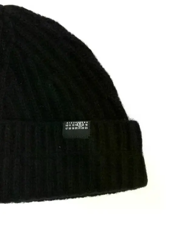 MAISON MARGIELA Ribbed-knit Logo-patch Beanie Hat