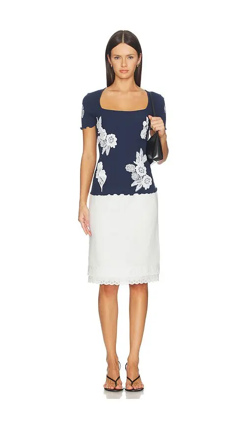 OPERASPORT Elva Seamless T-shirt With Floral Lace Detailing