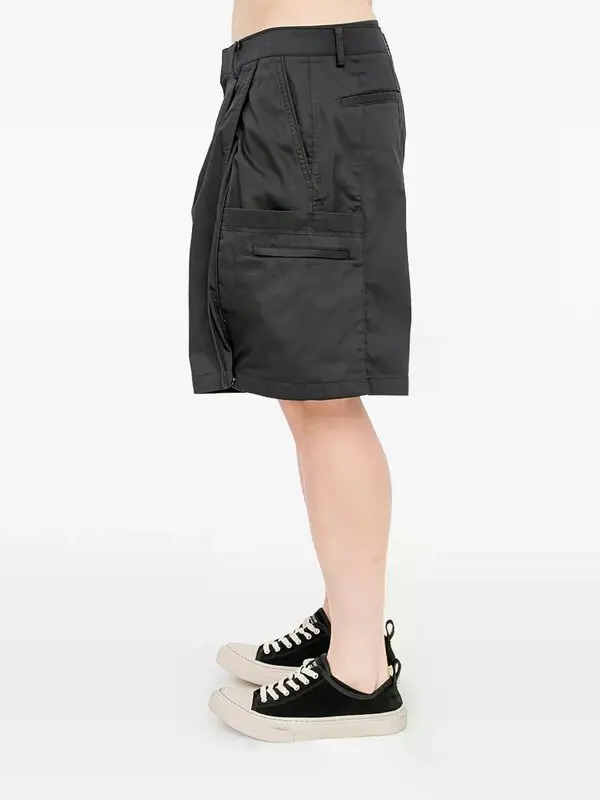 JUUN.J Pleated Cargo Shorts