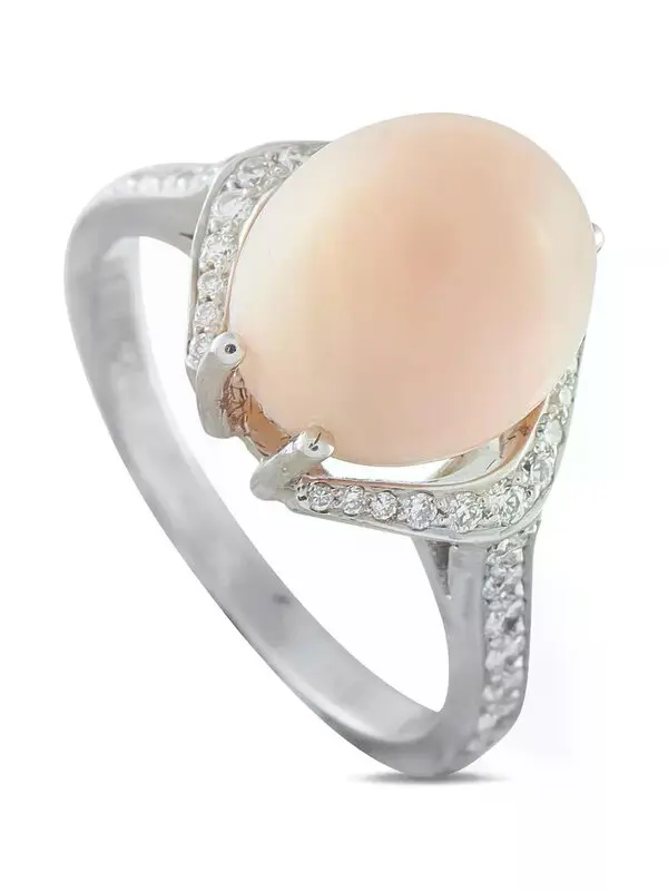 LB EXCLUSIVE Conch Pearl And Diamond Ring