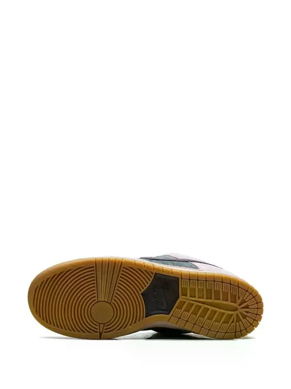 Nike Sb Dunk Suede Sneakers