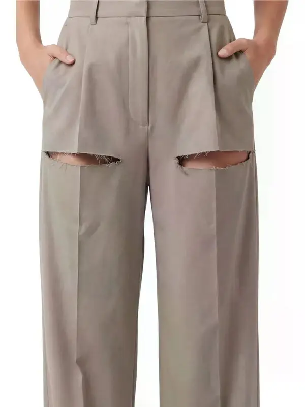 ALMAZ Classic Cut-out Pleated Trousers