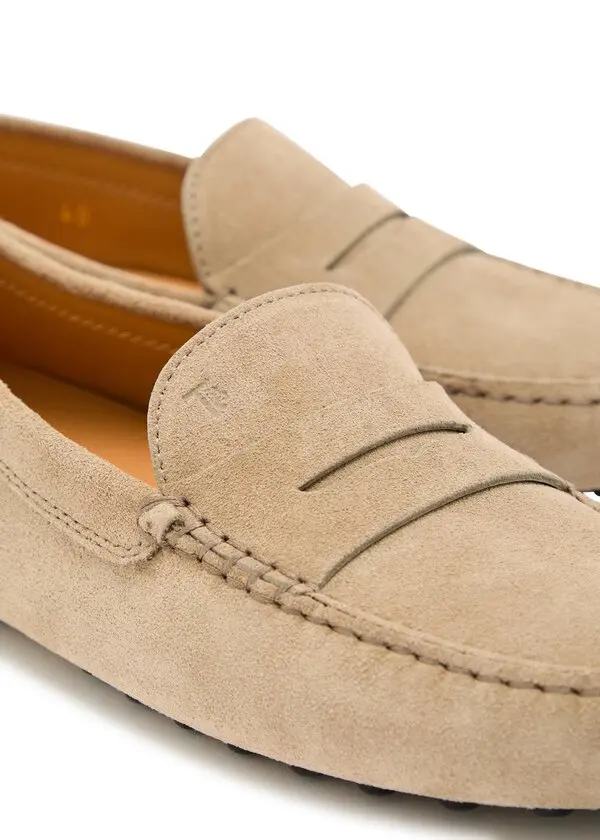 TOD'S Gommino Suede Loafers - Camel