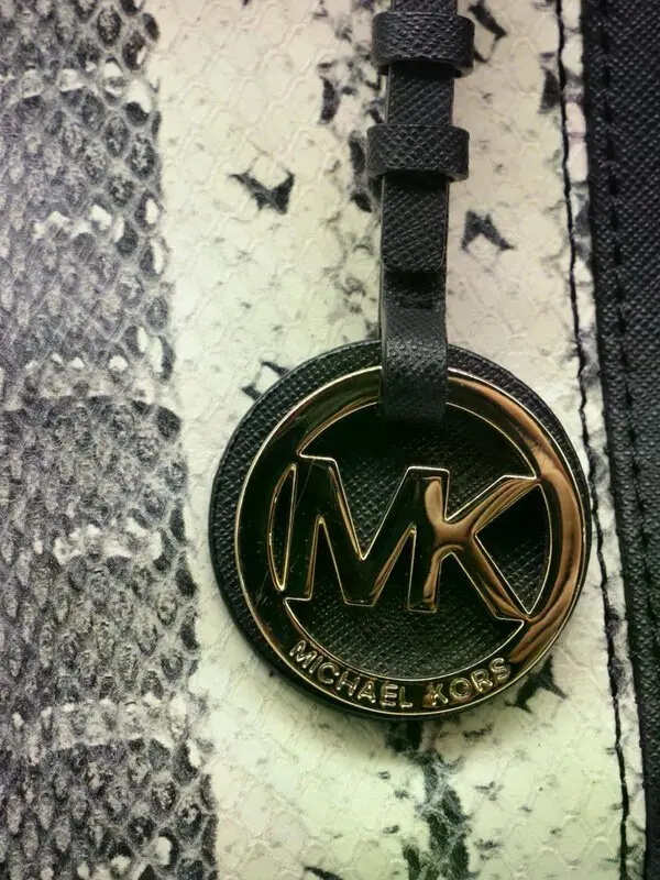 Michael Kors Saffiano Leather Anaconda-print Tote Bag - Black