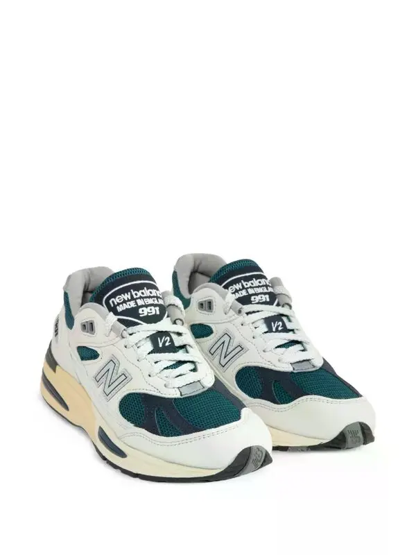 NEW BALANCE 991v2 Lace-up Sneakers - White