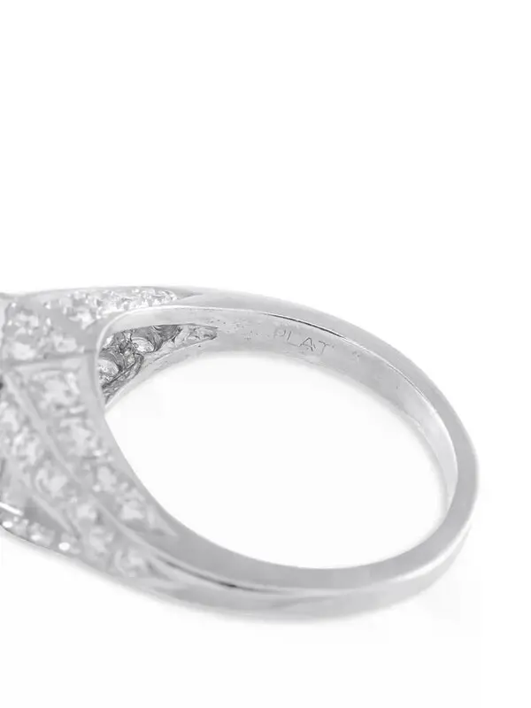 LB EXCLUSIVE Sapphire And Diamond Platinum Ring