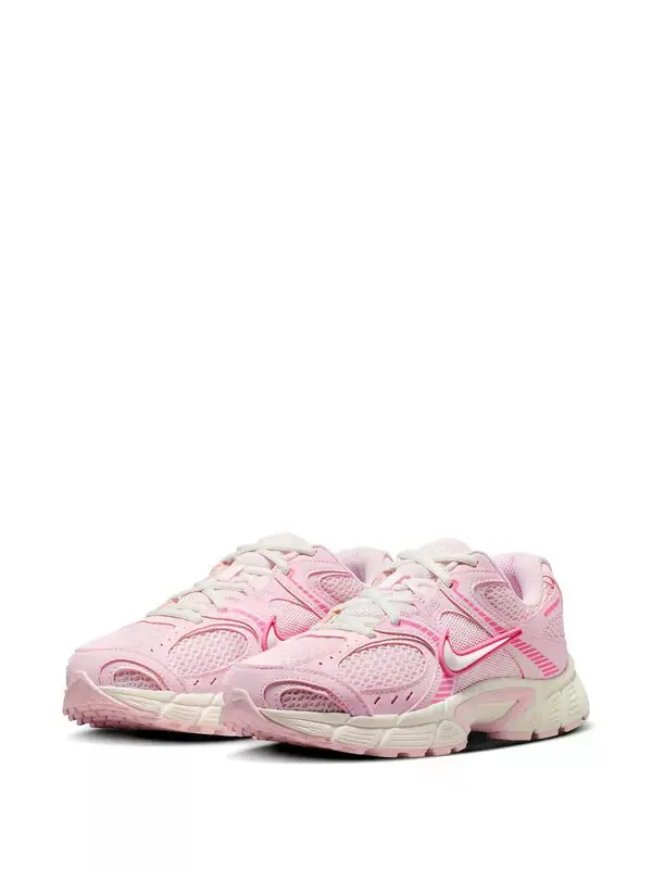 Nike V5 Rnr Lace-up Sneakers - Pink