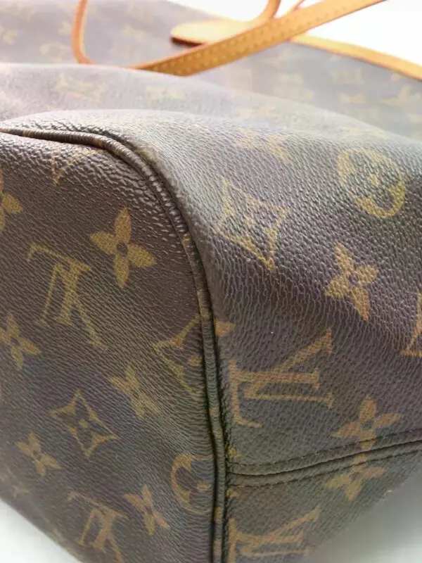 LOUIS VUITTON Monogram Canvas Neverfull Mm Tote Bag