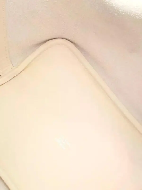 Hermès 2022 Swift Lucky Daisy Picotin Lock 18 Handbag - White