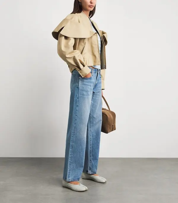 FRAME The Saturday Straight Jeans