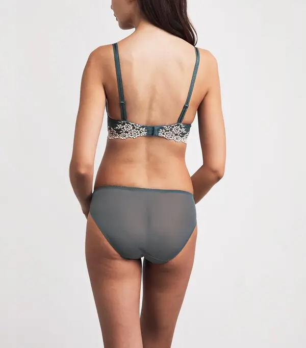 Wacoal Embrace Lace Bikini Briefs