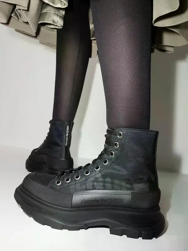 Alexander McQueen Tread Slick Lace-up Boots