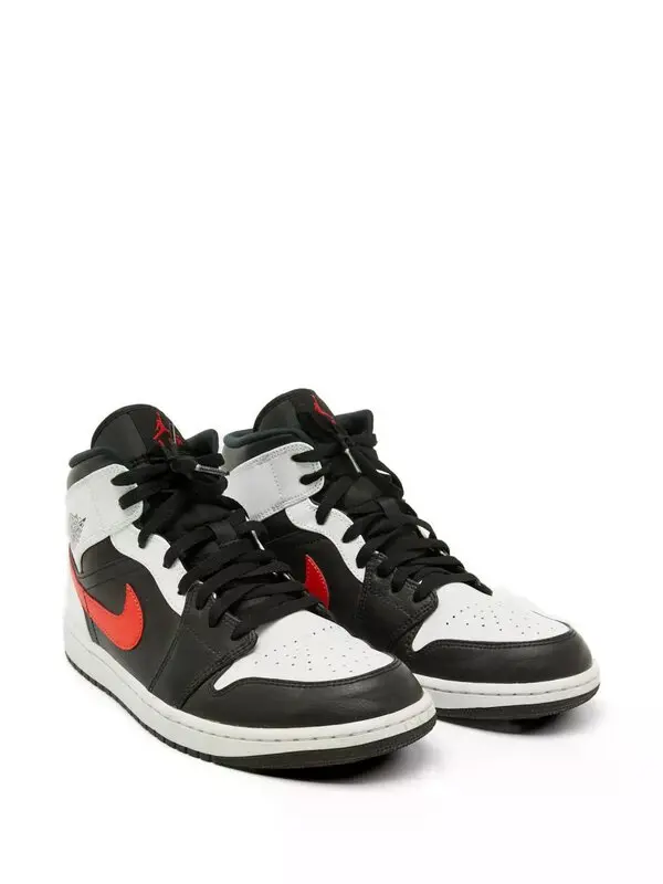 JORDAN 1 Leather Sneakers - Black