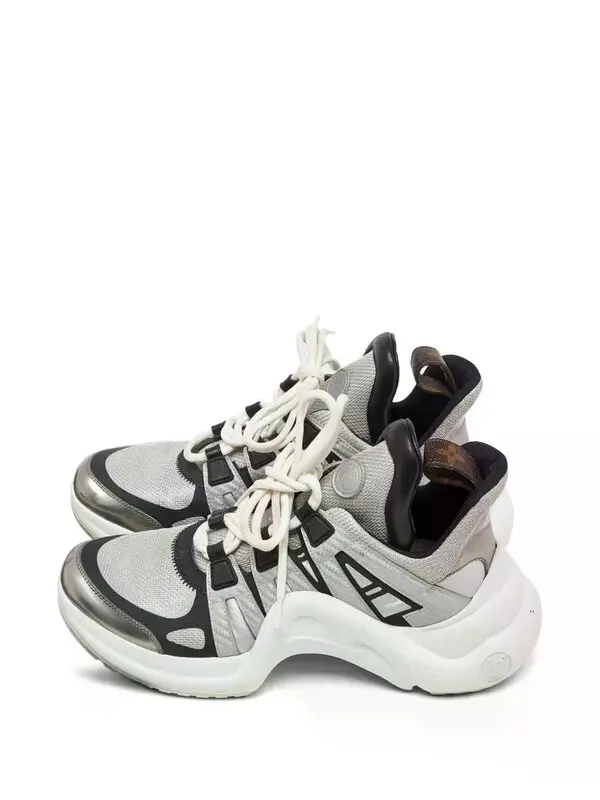 LOUIS VUITTON Lace-up Sneakers - Silver