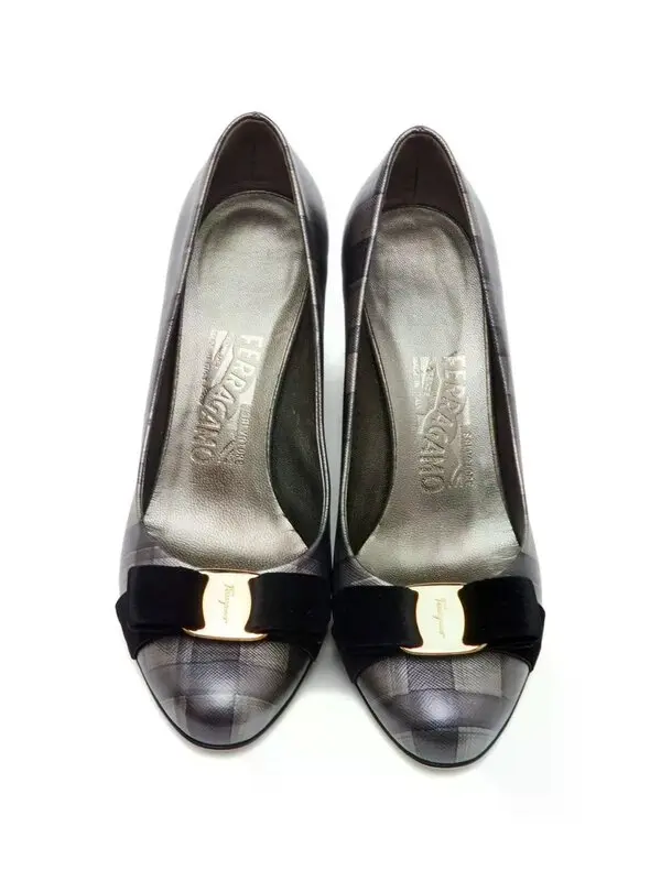 FERRAGAMO Vara Bow Patterned Wedge Pumps