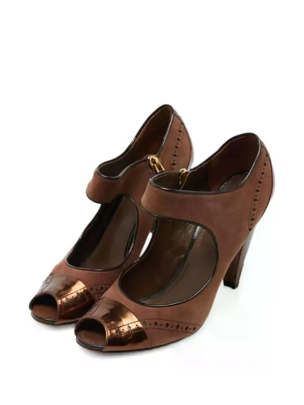 LOUIS VUITTON Peep-toe Brogue Sandals