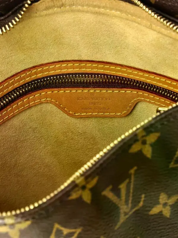 LOUIS VUITTON Monogram Canvas Looping Gm Shoulder Bag