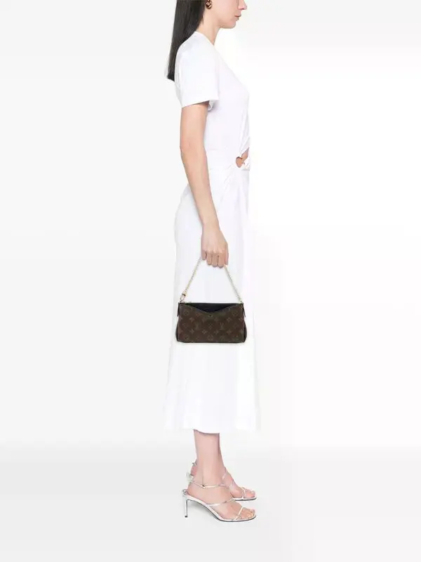 LOUIS VUITTON 2017 Monogram Pallas Clutch Satchel - Black