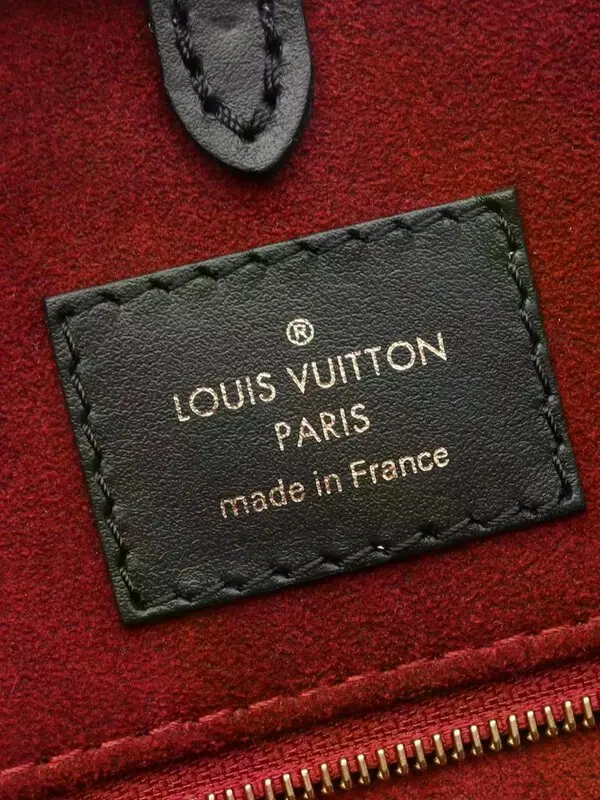 LOUIS VUITTON Monogram Empreinte Giant Onthego Mm Satchel - Black