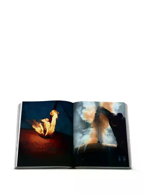 Assouline Oak, Wine & Spirits Book
