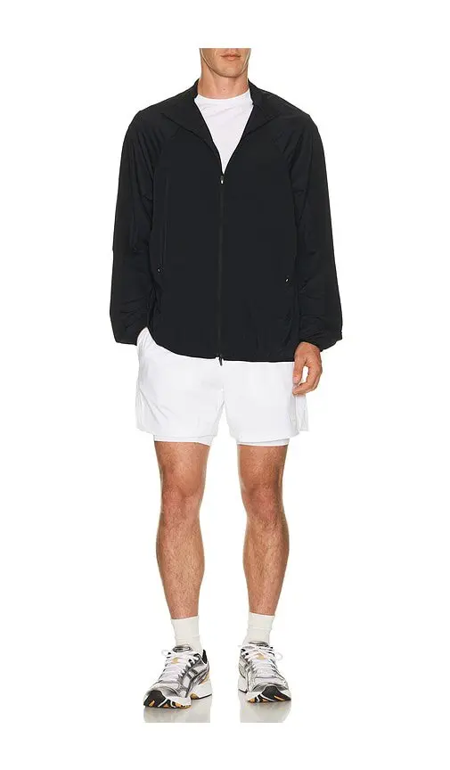 Wilson Set Point Short 5 Lined - White