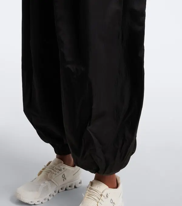 NORBA Pleated Balloon Pants