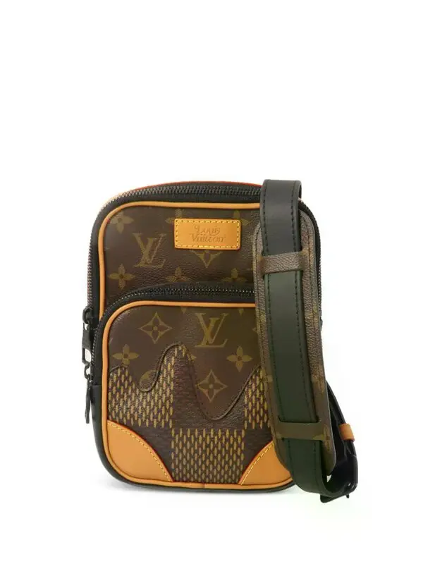 LOUIS VUITTON Amazon Sling Damier Giant Messenger Bag