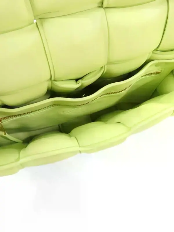 Bottega Veneta Cassette Shoulder Bag - Green