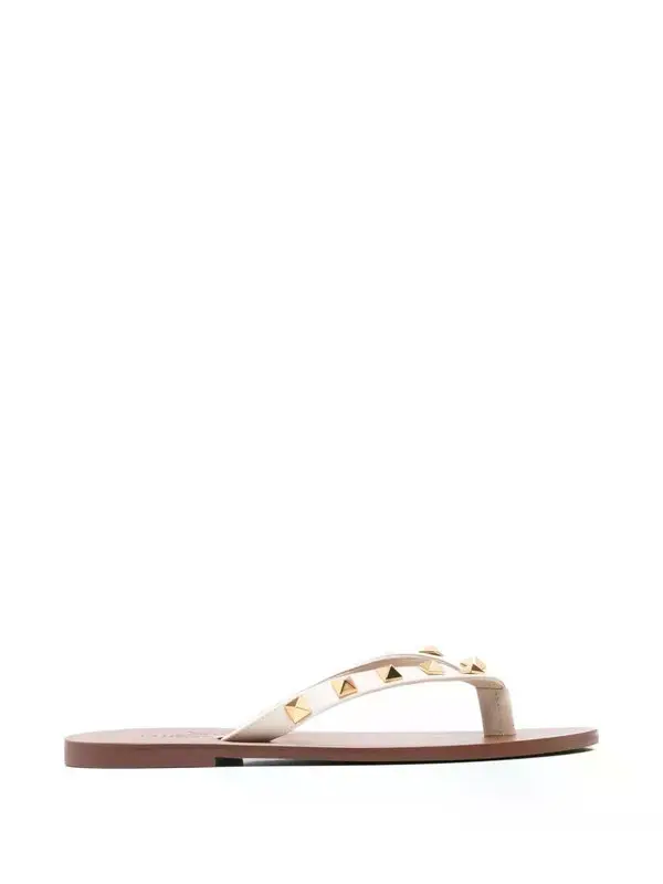 Valentino Garavani Rockstud Embellished Flat Rubber Sandals - Neutrals