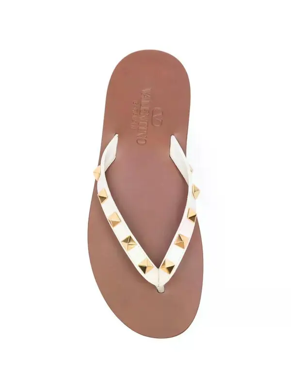 Valentino Garavani Rockstud Embellished Flat Rubber Sandals - Neutrals