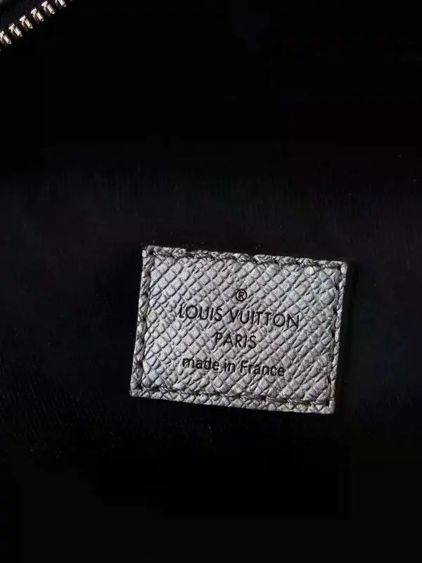 LOUIS VUITTON Discovery Monogram Taigarama Pm Backpack