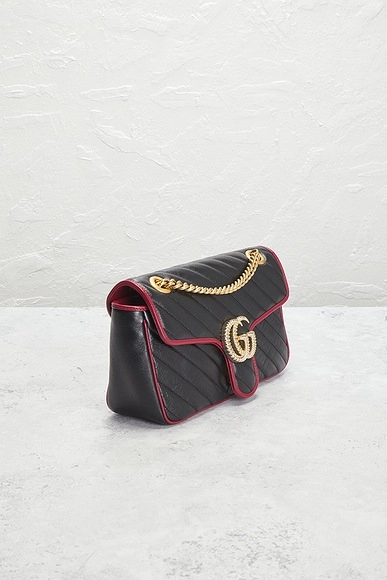 Gucci Gg Marmont Shoulder Bag