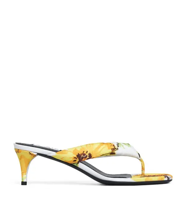 Alaïa Floral Thong Mules 55 - White