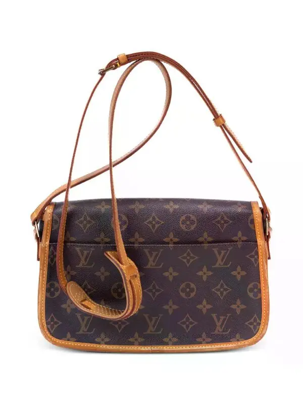 LOUIS VUITTON Sologne Monogram Canvas Cross Body Bag
