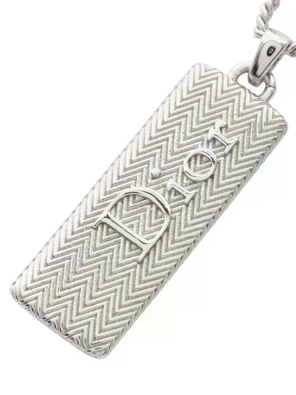 Dior Guilloché Logo-plate Pendant Necklace - Silver