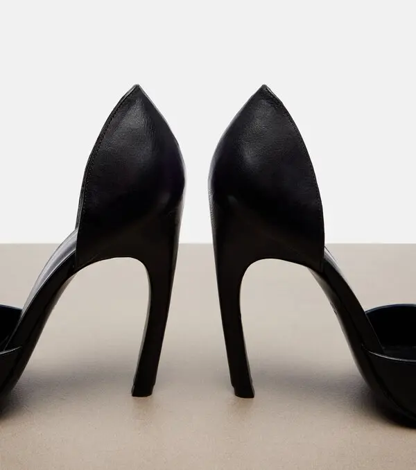 Gucci Boulevard Horsebit Leather Pumps