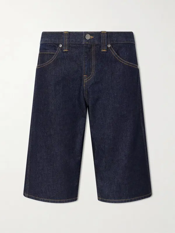 Khaite Kinga Mid-rise Straight-leg Shorts In Benson Wash Denim
