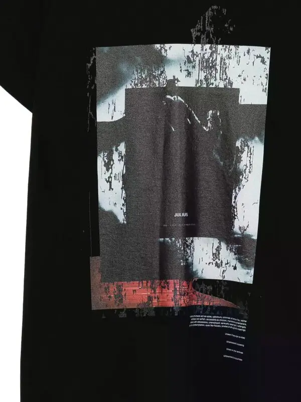 JULIUS Prayer Flare T-shirt