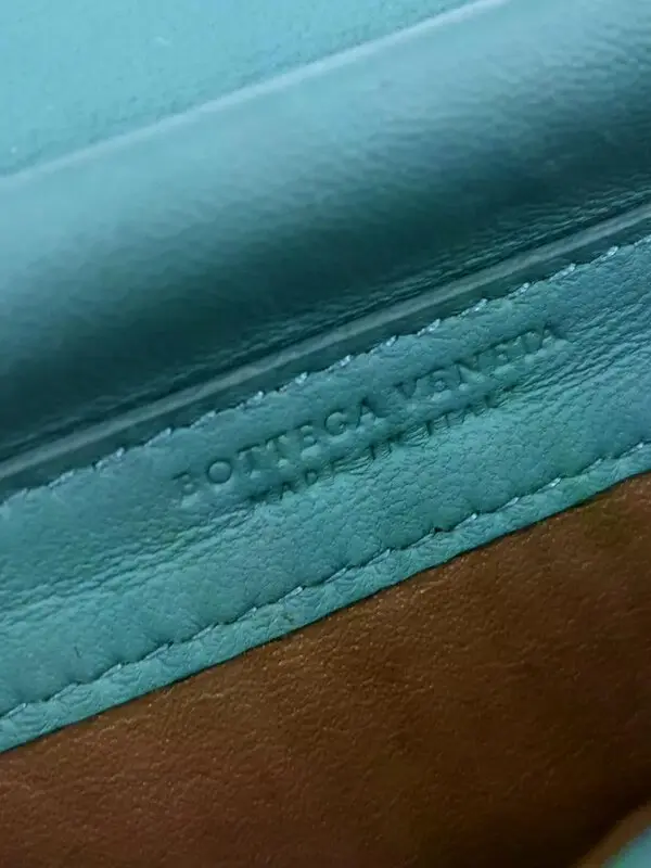 Bottega Veneta Intrecciato Woc Shoulder Bag