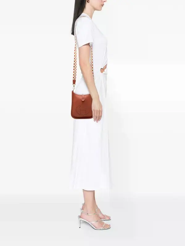 Hermès Clemence Evelyne 16 Amazone Crossbody Bag - Brown