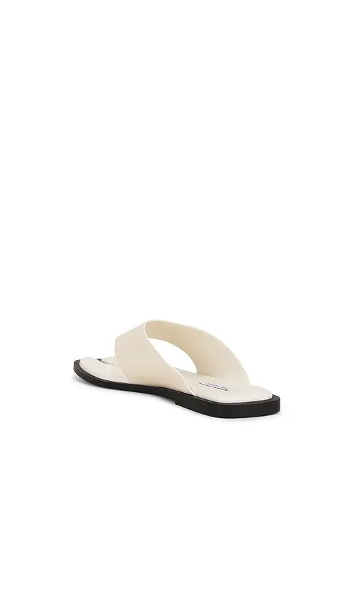 Steve Madden Illia Sandal - Ivory