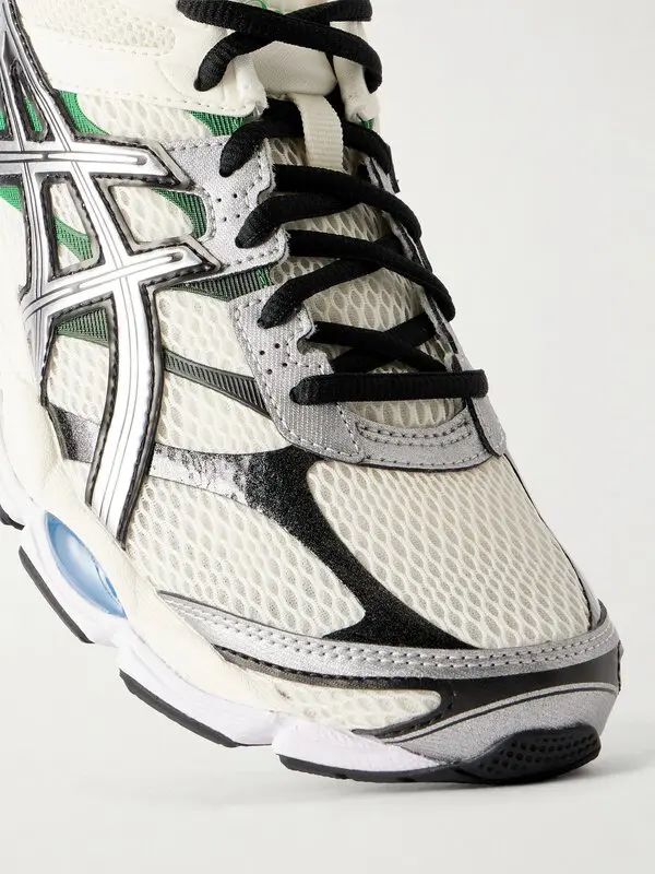 Asics Gel-cumulus 16 Lace-up Mesh Sneakers - Neutrals