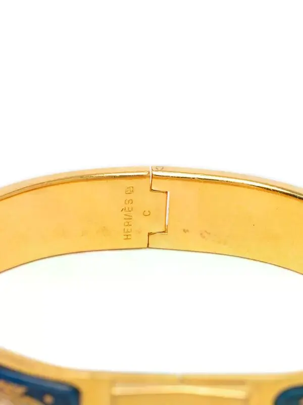Hermès 20th Century Narrow Printed Enamel Hinged Bracelet