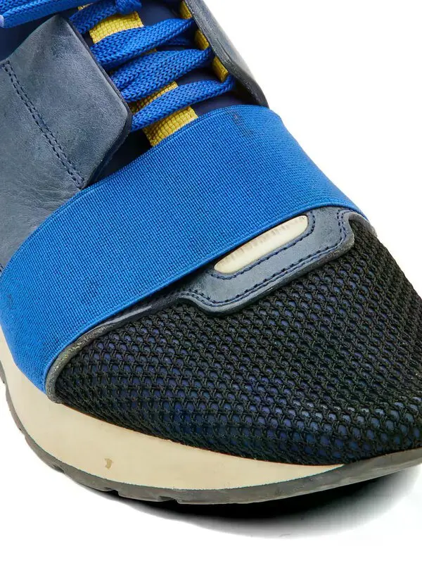 Balenciaga Race Runner Low Top Sneakers - Blue