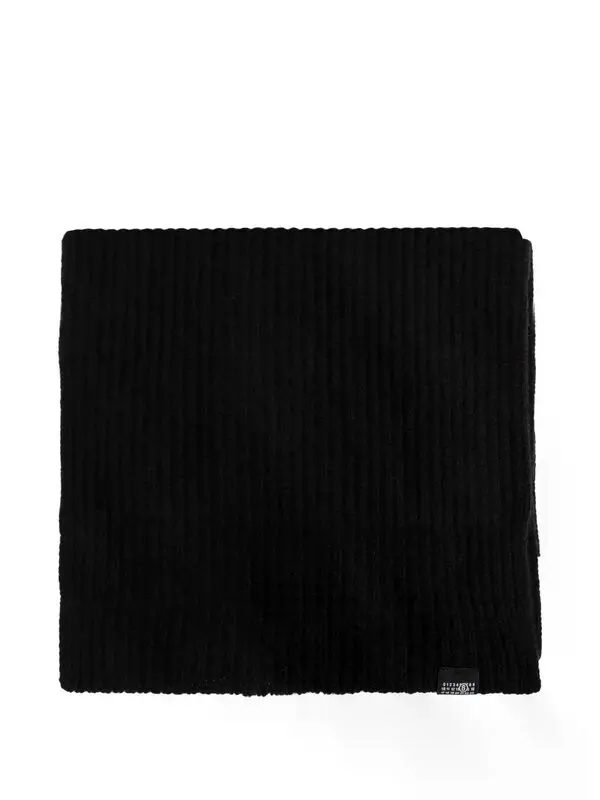 MAISON MARGIELA Ribbed-knit Scarf - Black